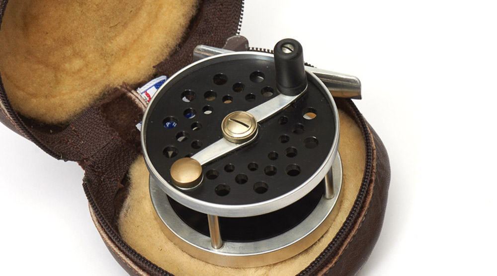 Carpenter & Casey 2 3/4″ wide spool reel – www.classicflygear.com