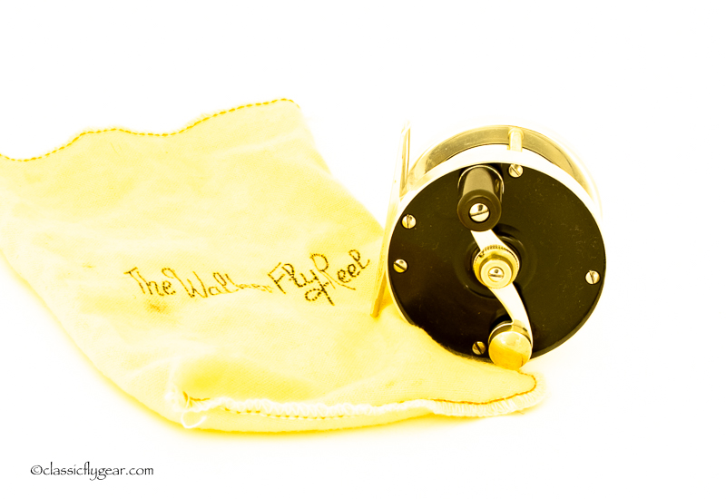 Walker, Arthur TR1 – www.classicflygear.com